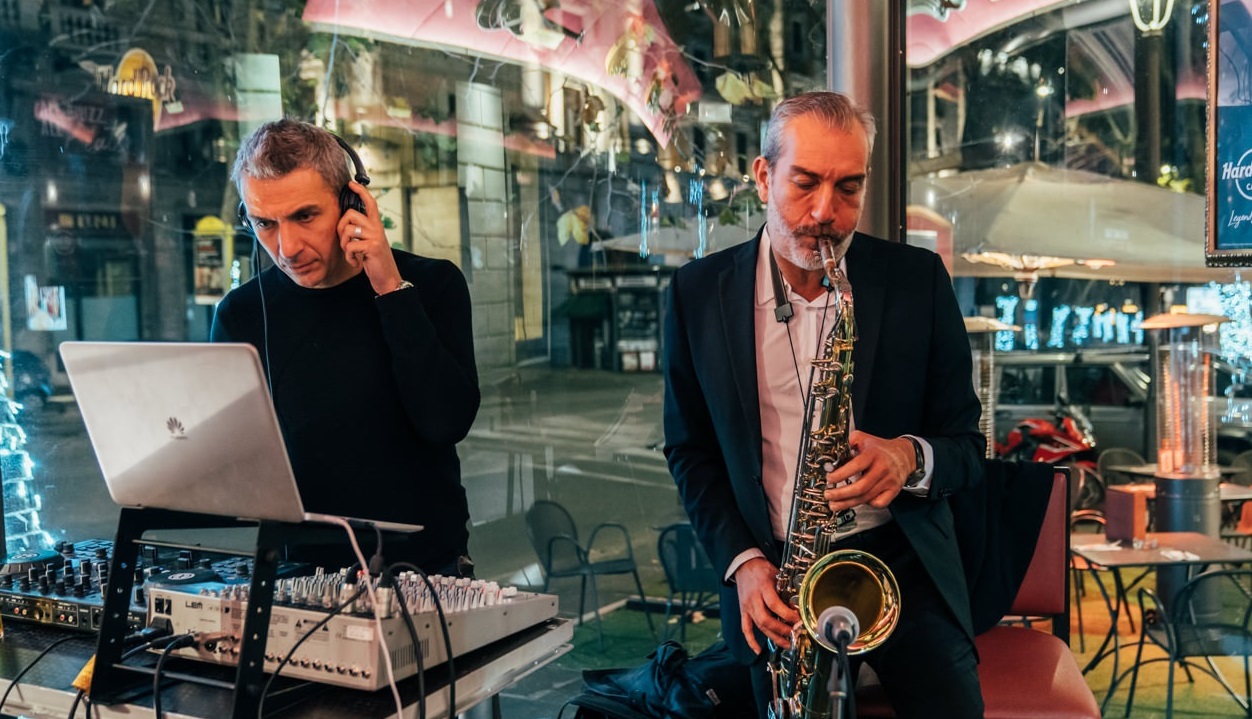 The Goodman Brothers DJ & Sax all'Hard Rock Café - Radio Roma Capitale