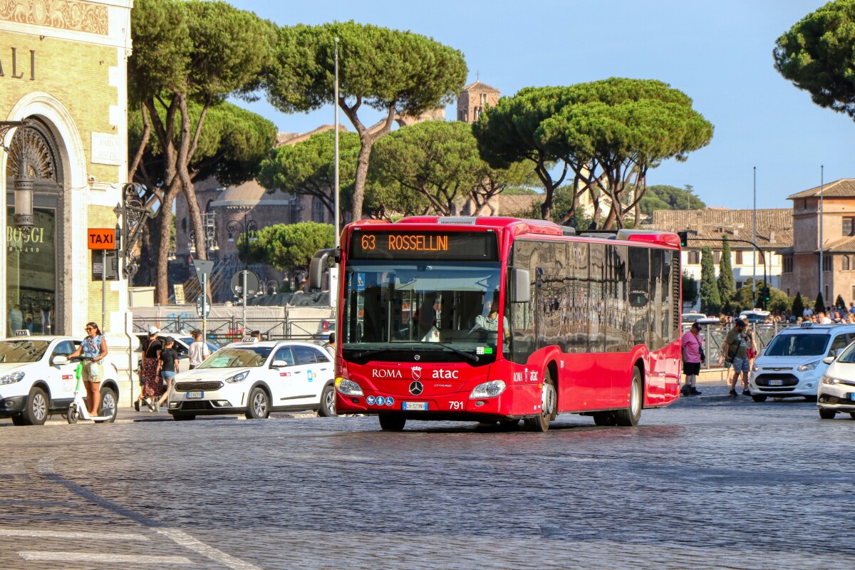Roma. Metro e bus gratis per studenti fino ai 18 anni, ma dal 2024 ...